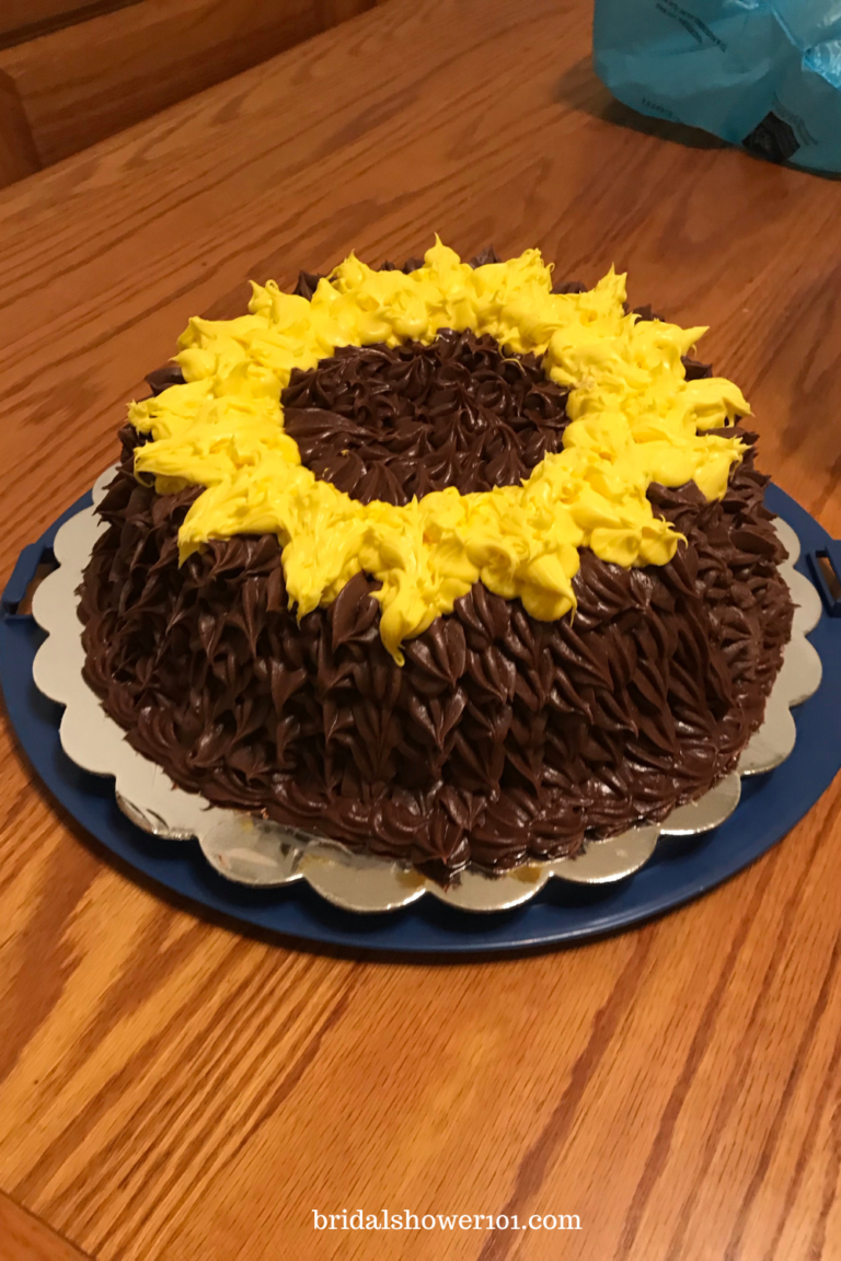 19 Gorgeous Sunflower Cake Designs | Bridal Shower 101