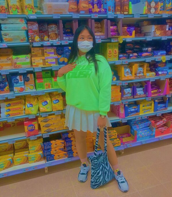 Kidcore: A Visual Guide For This Nostalgic Trend | Bridal Shower 101