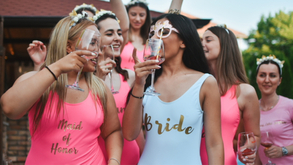 17 Best Bachelorette Party Games For Girls’ Night | Bridal Shower 101